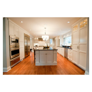 Jacqui Loucks Interior Concepts - Contemporary - Kitchen - Calgary - by ...