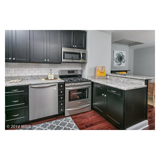 Java Shaker kitchen - Modern - Kitchen - Baltimore - by Denbrook ...