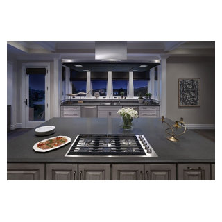 Jenn-Air's low profile 6-Burner Cooktop - Contemporary - Kitchen - Los ...