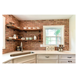 Jordan / Veronica Huntzinger - Farmhouse - Kitchen - DC Metro - by ...