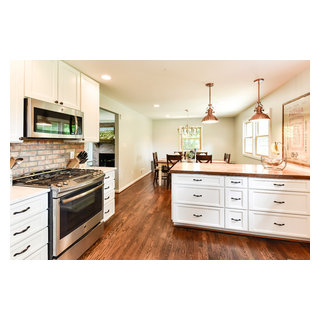 Jordan / Veronica Huntzinger - Farmhouse - Kitchen - DC Metro - by ...
