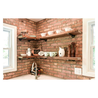 Jordan / Veronica Huntzinger - Farmhouse - Kitchen - DC Metro - by ...