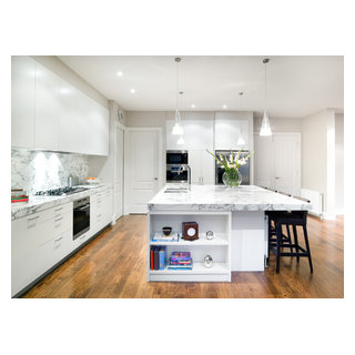 Kerferd - Contemporary - Kitchen - Melbourne - by Atkinson Pontifex | Houzz