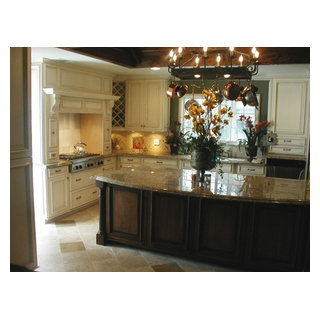 King Kitchen - Houston - Traditional - Kitchen - Houston - by Artisan ...