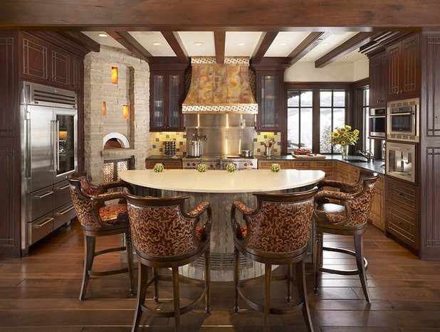 Kitchen Luxuries: The Wood-Fired Pizza Oven