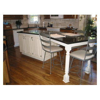 Kitchen Cabinet Restyling - Traditional - Kitchen - Kansas City - by ...