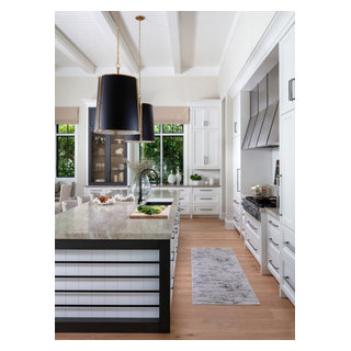 Kitchen - Beach Style - Kitchen - Miami - by Carrie Brigham Design | Houzz