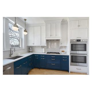 Kitchen Classic - Traditional - Kitchen - Chicago - by Randall ...