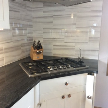 Corner Cooktop - Photos & Ideas | Houzz