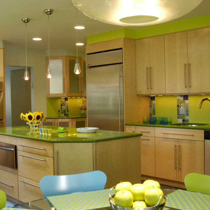75 Beautiful Kitchen with Green Benchtop Ideas & Designs - August 2022 ...