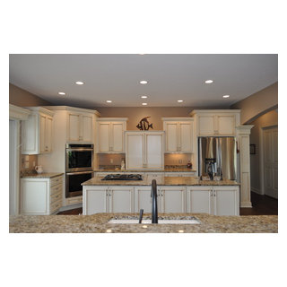 Kitchen Designs - Traditional - Kitchen - Cleveland - by User | Houzz