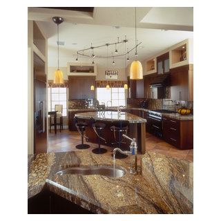 Kitchen examples - Classique Chic - Cuisine - San Diego - par Marrokal ...