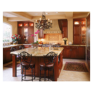 Kitchen examples - Traditional - Kitchen - San Diego - by Marrokal ...