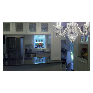 Kitchen - Traditional - Kitchen - New York - by FC Corner Stone ...