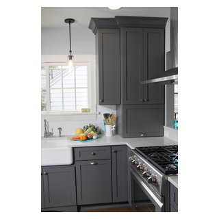 Kitchen Fun with Storm Gray - Gray and White Color Palette ...
