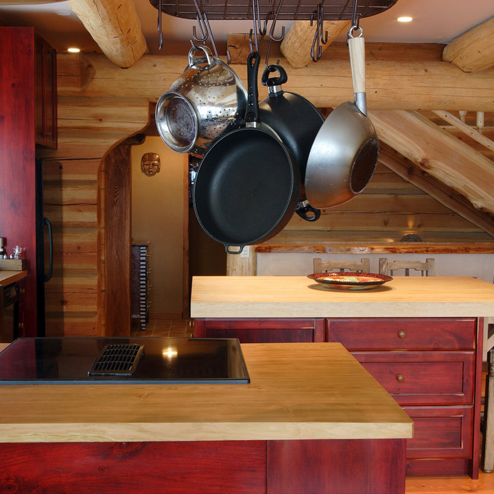 75 Rustic Red Kitchen Ideas You'll Love - February, 2025 | Houzz