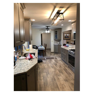 Kitchen - Farmhouse - Kitchen - Chicago - by J and R Construction ...