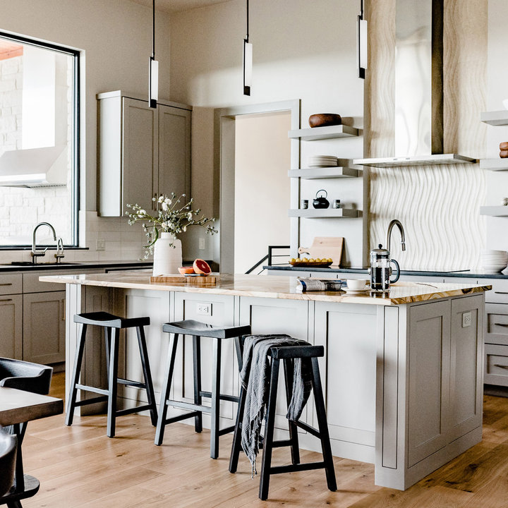 Greige Kitchen - Photos & Ideas | Houzz