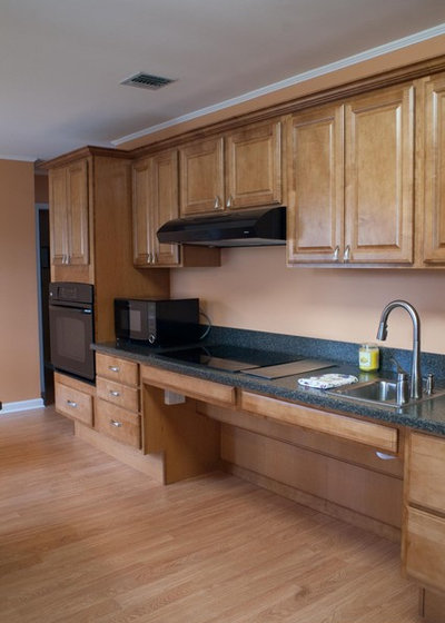 Optimal Space Planning for Universal Design in the Kitchen