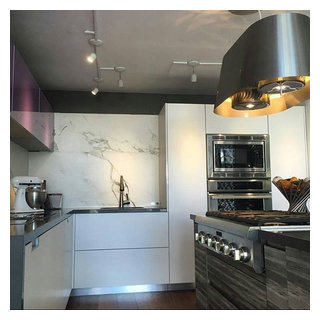 Kitchen projects - Modern - Kitchen - Chicago - by Grupo Alvic | Houzz