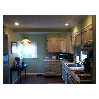 Kitchen Remodel: Drywall Ceiling, Paneled Walls, Lighting, Molding ...