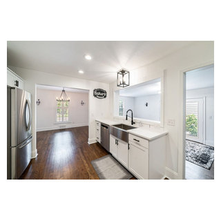 Kitchen Reno in 1958 Ranch - Farmhouse - Kitchen - Charlotte - by Kolby ...