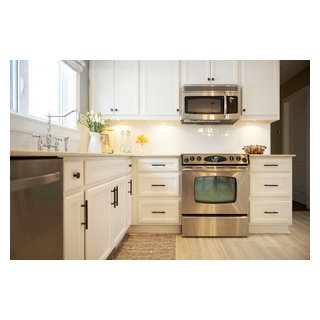 Kitchen Reno - Traditional - Kitchen - Ottawa - by Sonya Kinkade Design ...