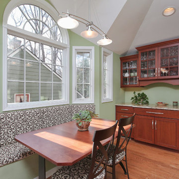 Window Bump Out - Photos & Ideas | Houzz