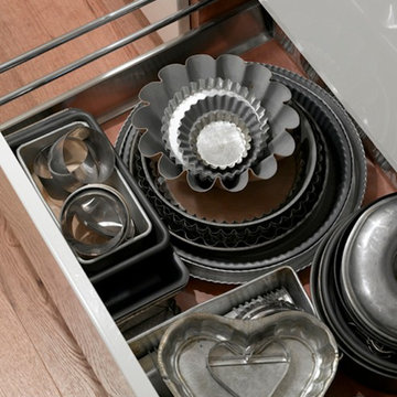Baking Pan Storage - Photos & Ideas | Houzz
