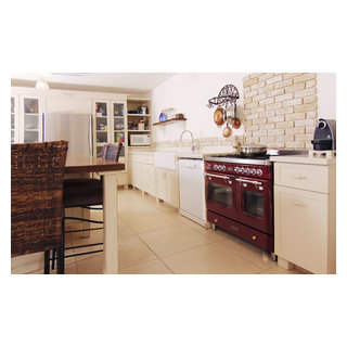 kitchen - Mediterranean - Kitchen - Tel Aviv - by Tali Stoff | Houzz