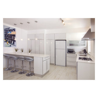 kitchen - Modern - Kitchen - Tel Aviv - by Tali Stoff | Houzz