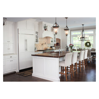 Kitchen - Traditional - Kitchen - Wilmington - by Taylor Woodworks | Houzz