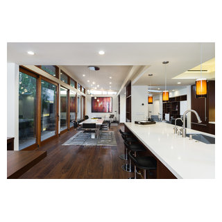 Kitchen to Dining & Living Room - East View - Modern - Kitchen - Los ...