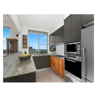 Kitchen - Modern - Kitchen - Sydney - by Ward Interiors | Houzz