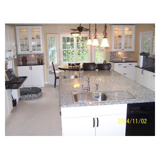 Kitchens - Traditional - Kitchen - New York - by CEDAR CONSTRUCTION | Houzz