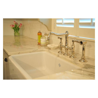 Kitchens - Farmhouse - Bathroom - Atlanta - by Sellers Tile ...