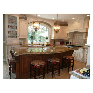 Kitchens - Traditional - Kitchen - New York - by Villafane Design | Houzz