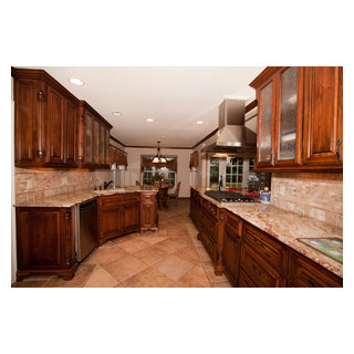 KM Builder's Kitchen Remodel Project 1 - Kitchen - Austin - by KM ...