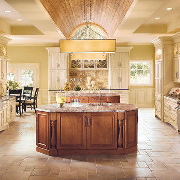 Square Kraftmaid Kaffe - Photos & Ideas | Houzz