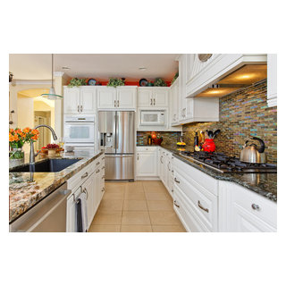 La Costa- Kitchen - Classique Chic - Cuisine - San Diego - par Living ...
