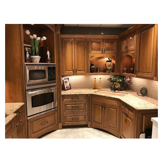 LaFata Kitchen - Traditional - Kitchen - Detroit - by Lafata Cabinets ...