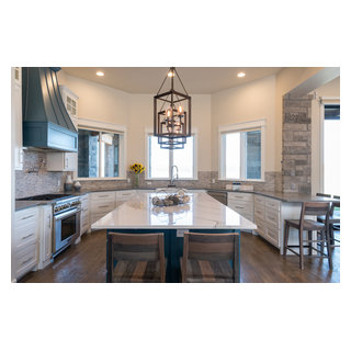 Lakefront New Build - Transitional - Kitchen - Dallas - by Gallagher ...