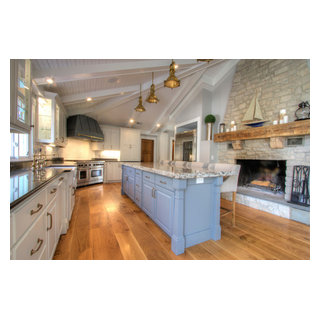 Lakeside Kitchen - Beach Style - Kitchen - Chicago - by rus architects ...