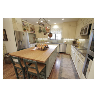 Lakewood Village - Eclectic - Kitchen - Portland - by Tonya Hopkins ...