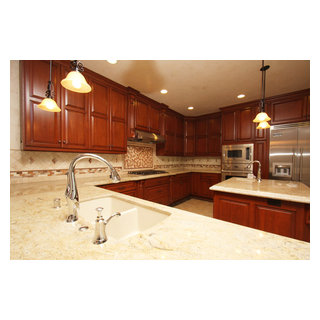 Lampson Transitional Kitchen - Traditional - Kitchen - Orange County ...