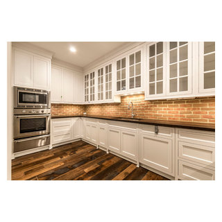Lane Rd. - Farmhouse - Kitchen - Cleveland - by Schlabach Woodworks | Houzz