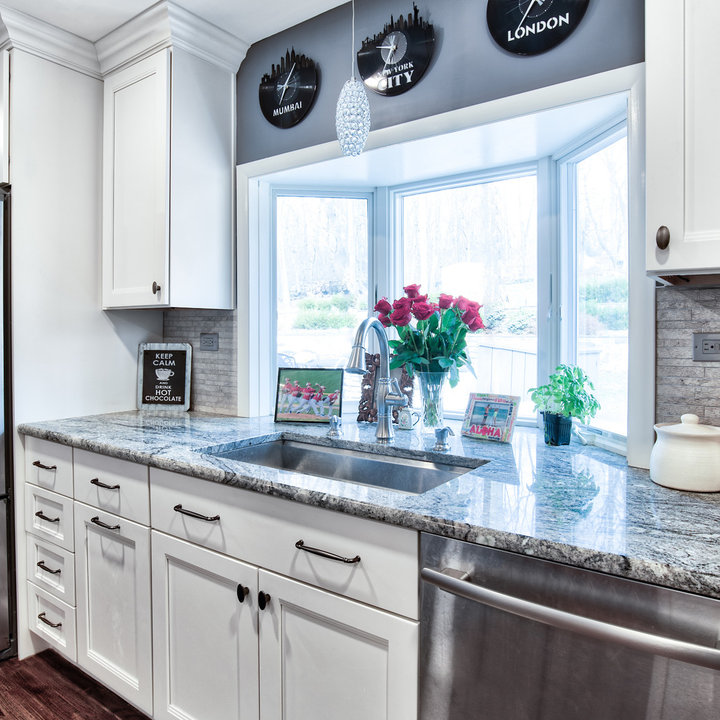 Kitchen Bay Window - Photos & Ideas | Houzz