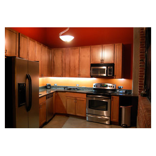 LED Kitchen Under Cabinet Lighting - Traditional - Kitchen - St Louis ...