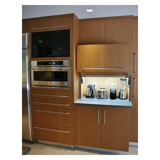 Leone - Contemporary - Kitchen - New York - by Today's Kitchens | Houzz