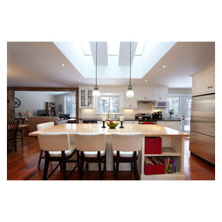Lexington Kitchen - Traditional - Kitchen - Toronto - by Schnarr ...
